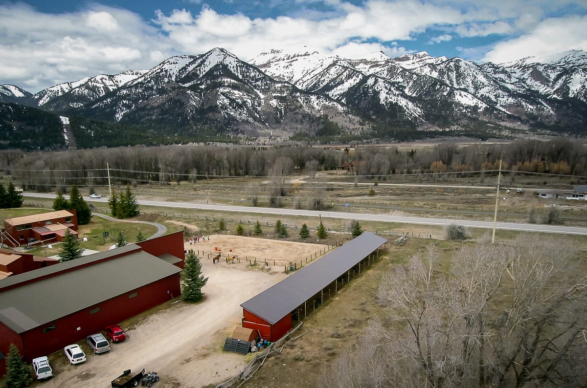 HORSE STALL SHADE STRUCTURE - Jackson Hole Therapeutic Riding